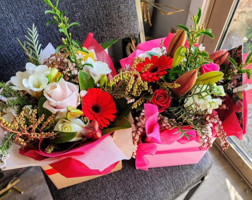 Posy Parcel Box - Kakariki Flowers